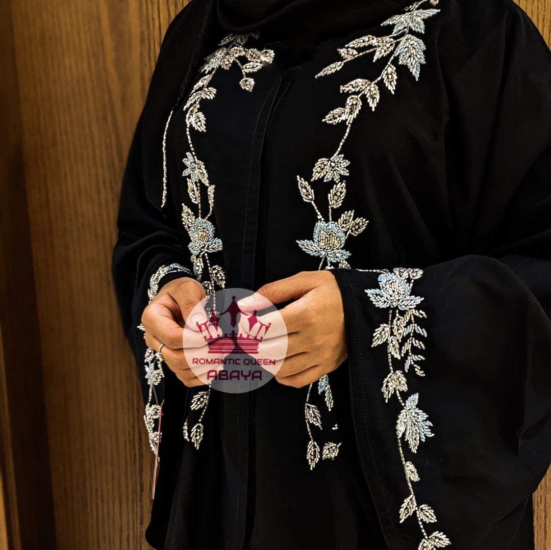 Romantic Queen Abaya – Stylish Yet Modest